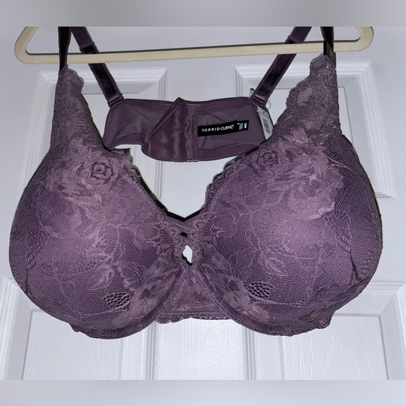 torrid | Intimates & Sleepwear | Torrid Bra 7448946 Plunge Xo Push Up ...